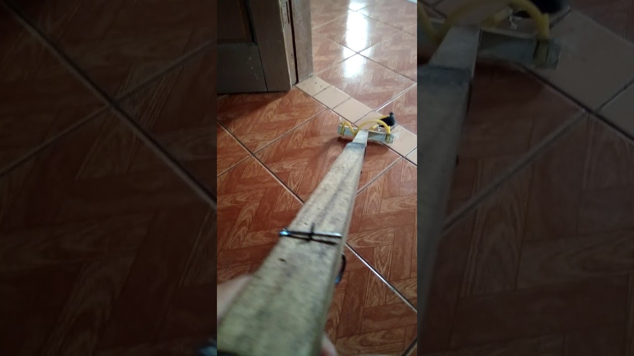 Rifle estilingue caseiro ( facil de fazer) - YouTube