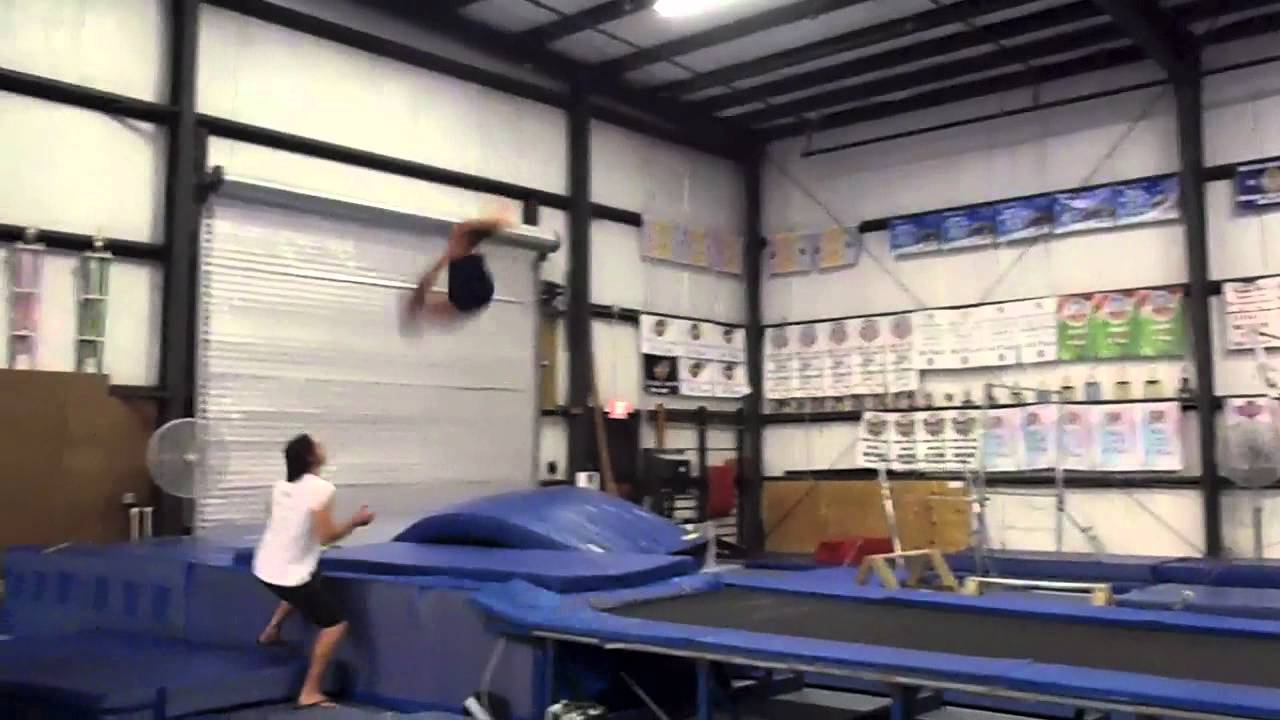 Progressive Gymnastics Naples FL - Michael Chaves - YouTube