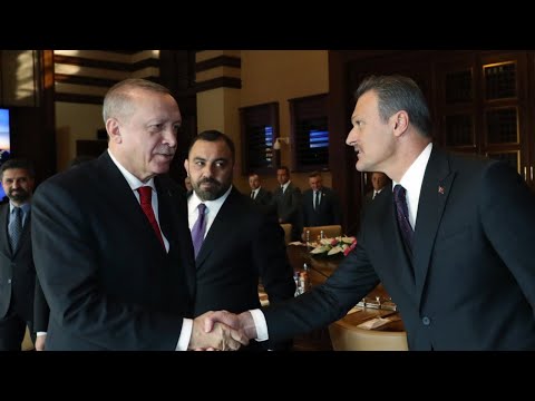 Alpay Özalan AKP hakkında bize neler söylüyor?