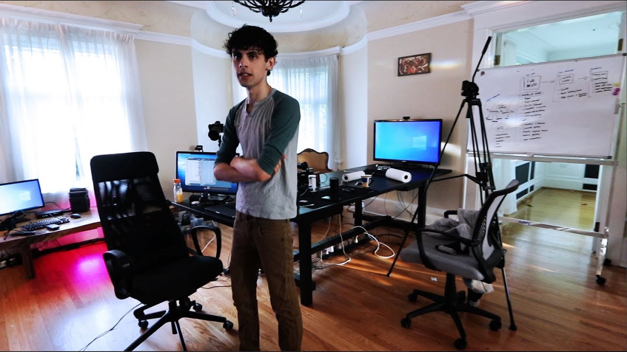 Inside a Tech Startup House - Building an App - YouTube