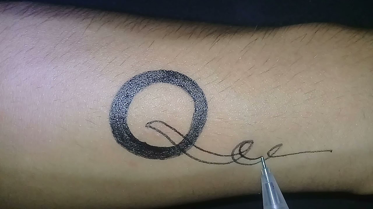 Q letter tattoo design|| tattoo ideas ||easy design || E.17 || @the ...