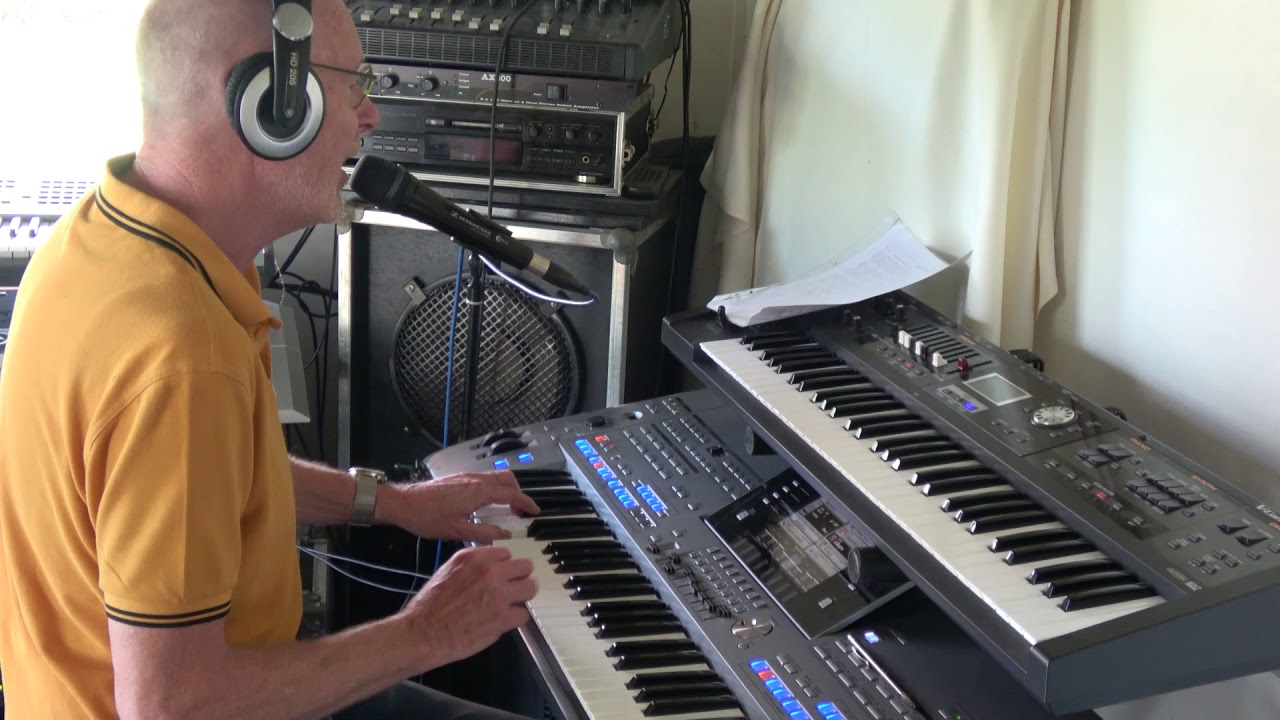 Philip Boterman : A man without love - YouTube