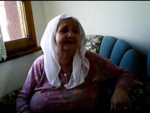 avuçlarımda hala sıcaklığın var.. nasıl da tatlı tatlı söylüyo