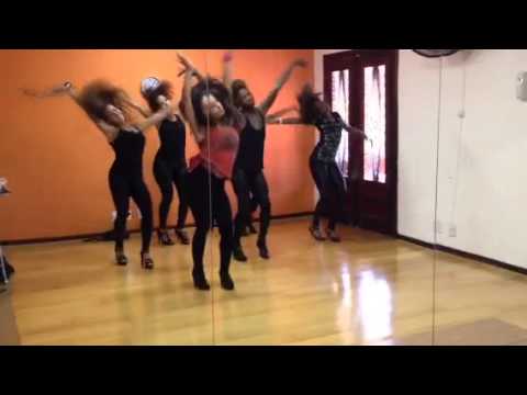 Ensaio Anitta - show das poderosas