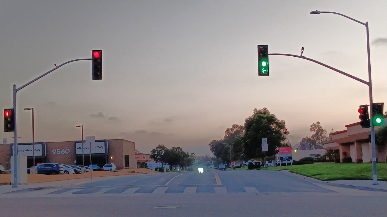 Two Different Traffic Lights For Two Exits In Miramar (Black Mtn Rd ...