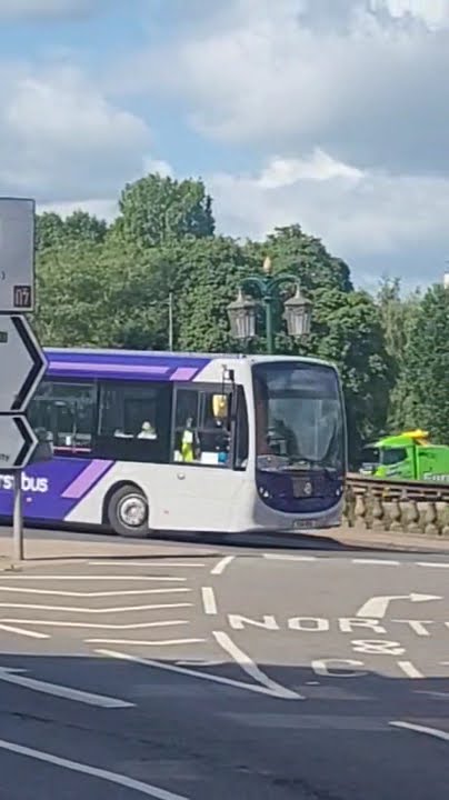 First Worcester Enviro 200 (44607) on the 30 on Worcester Bridge #bus # ...
