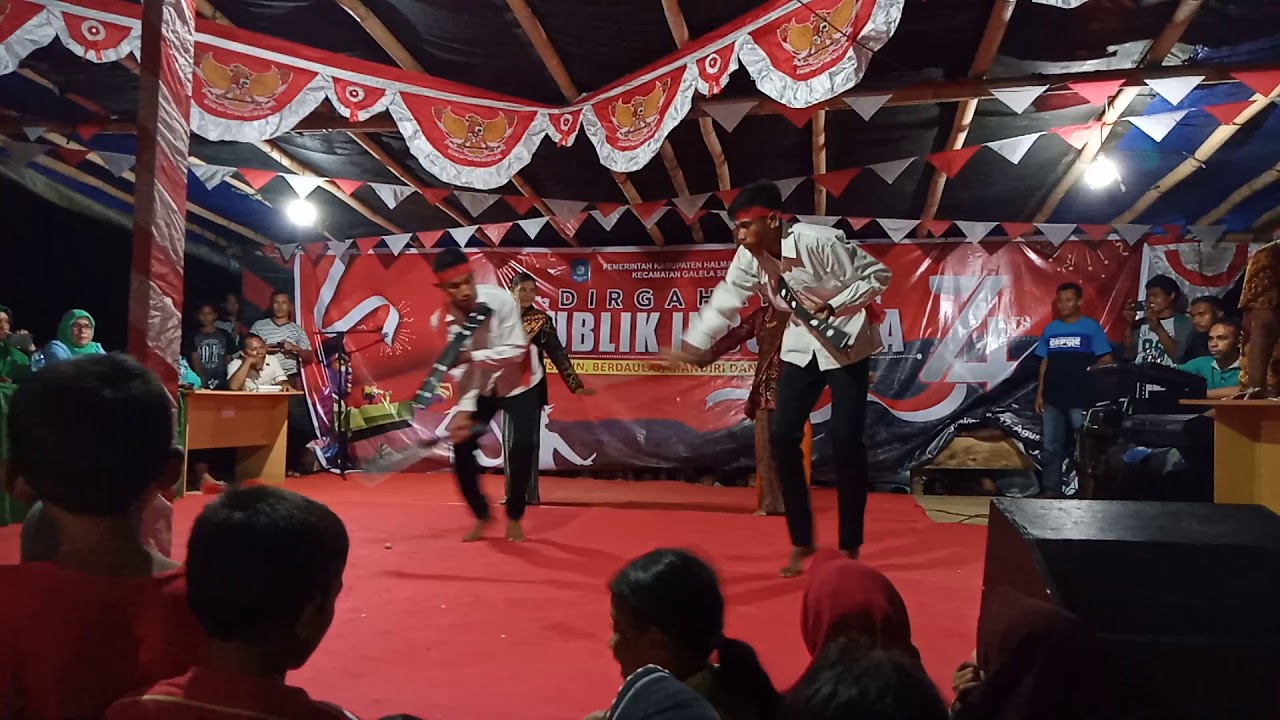 Tarian Cakalele - YouTube