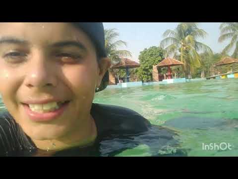 Entramos na piscina?!