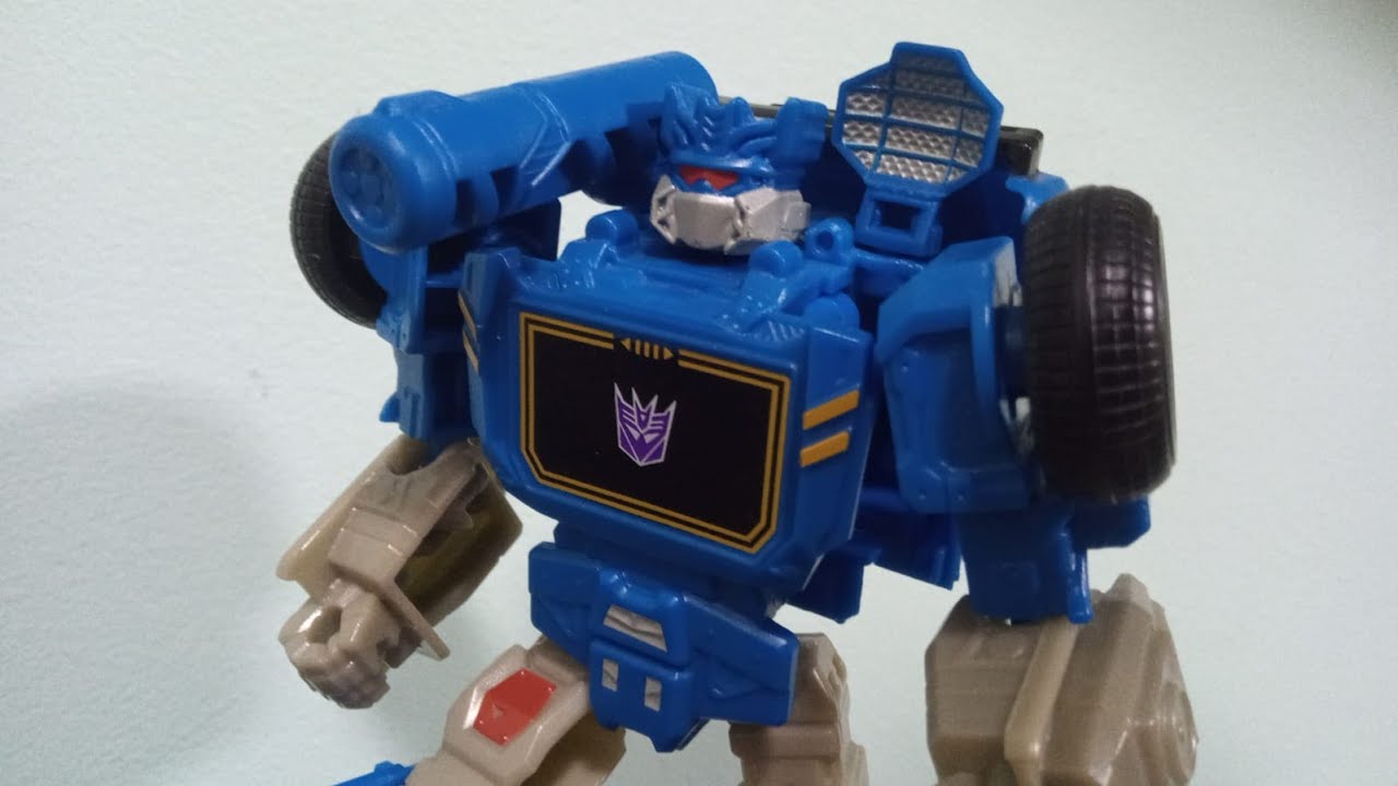 Revisão em vídeo do Transformers Authentics Soundwave - YouTube