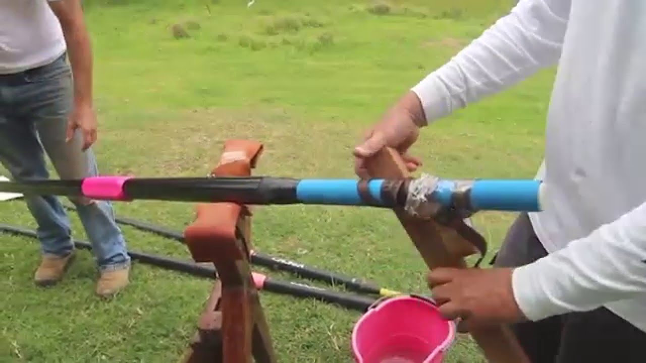 Removing Stuck Handles in a Rowing Oar - YouTube