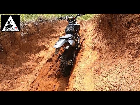 RACAL 125 TRAIL TEST I MACARANAS JOEL - YouTube