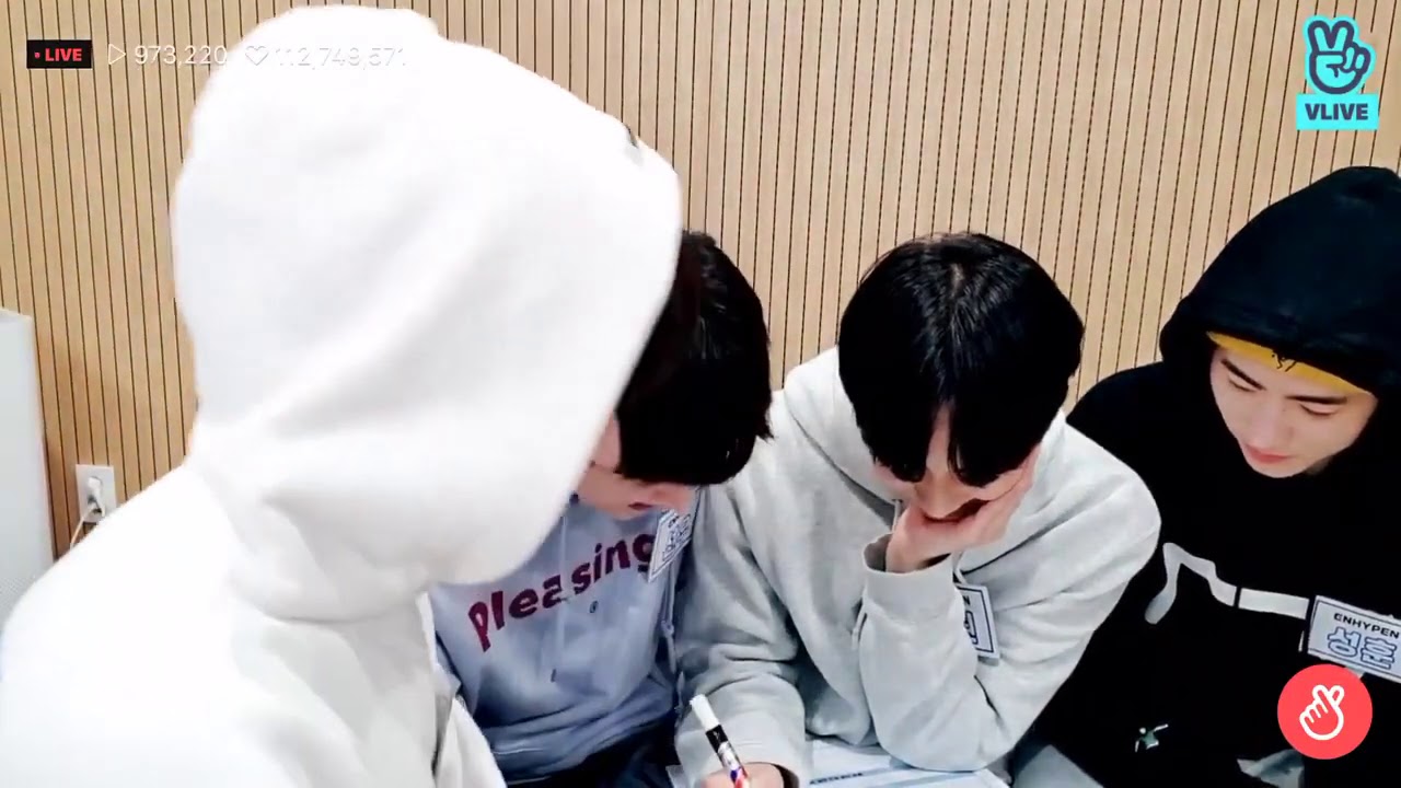 [ENHYPEN] Jake's I LOVE YOU in VLIVE - YouTube