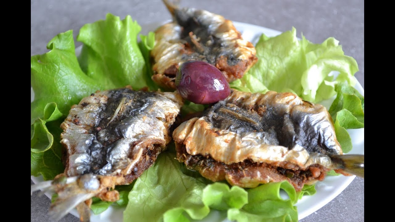Sardines farcies à la chermoula//أفضل طريقة لتحضير تشرمولة الحوت ...