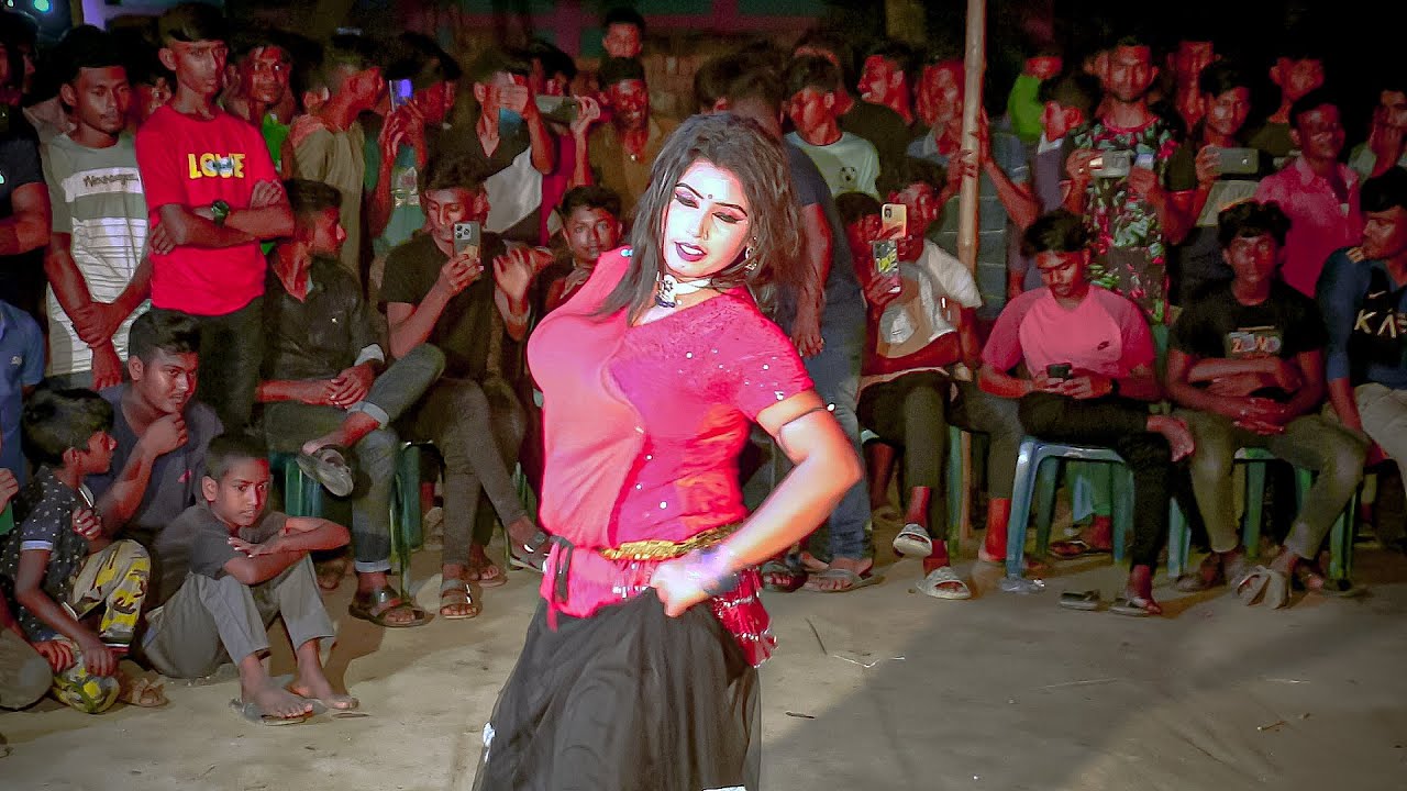 বিয়ে বাড়ির অস্থির নাচ | Ami Tomar Preme Hoi Diwana | New Wedding Dance | Megla Damce | Sony ...