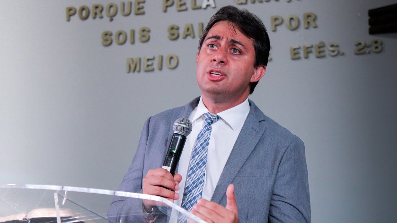 CUIDADO COM AS DISTRAÇÕES - Pr. Patrick Duarte - YouTube