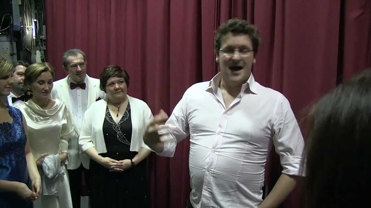 Ian Wainwright Backstage - The Winter's Tale - YouTube