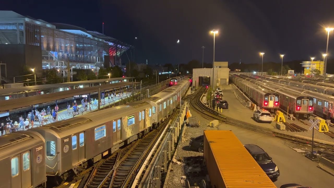 MTA New York City Subway Kawasaki R188 Lay Up in Corona Yard - YouTube