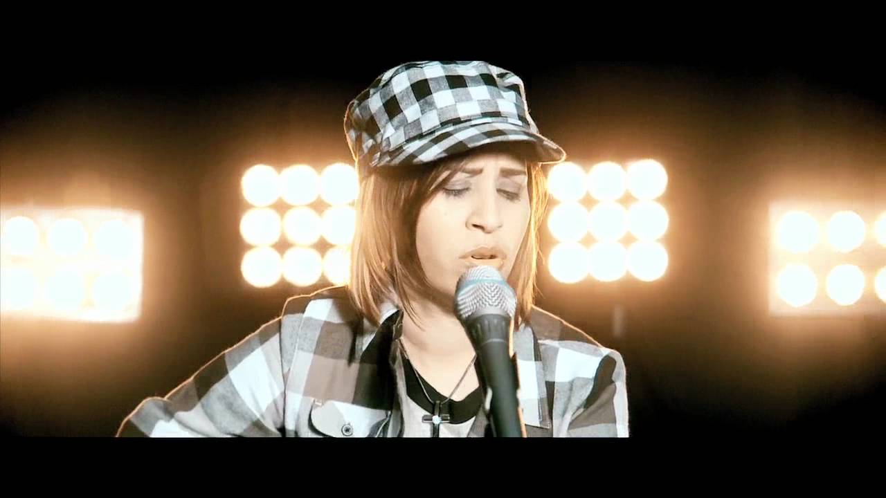 ADRIANA BELANDRIA DONDE VAYAS- VIDEO OFICIAL - YouTube