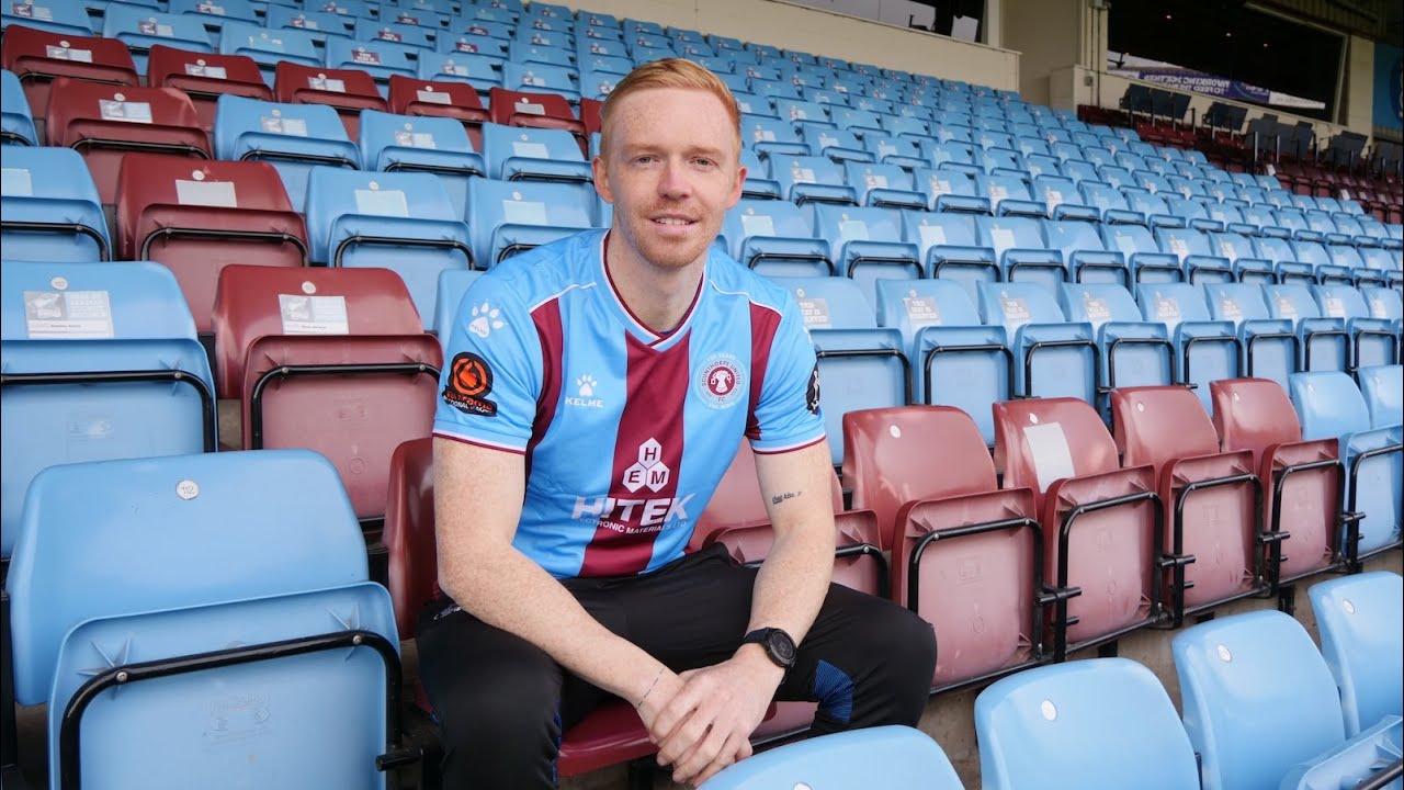 📹 VIDEO: Luke Williams reacts to returning to the Iron - YouTube