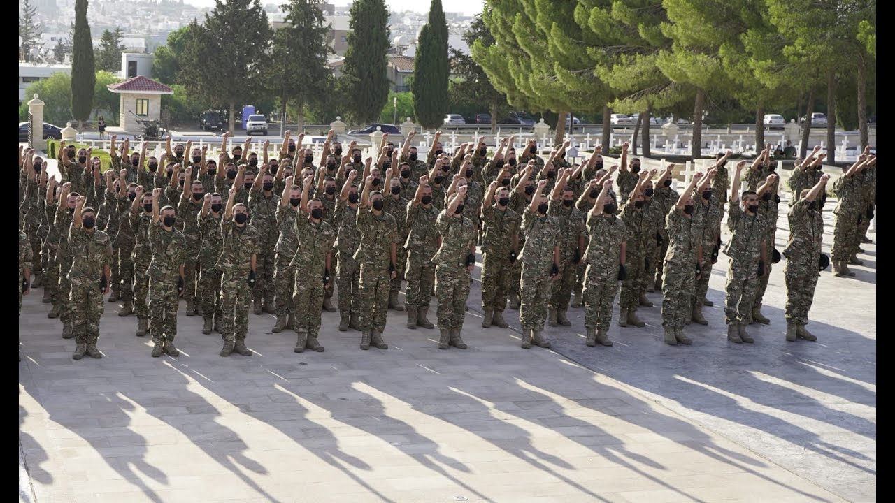 Τελετή ορκωμοσίας των Νεοσυλλέκτων της 2021 ΕΣΣΟ στον Τύμβο της ...