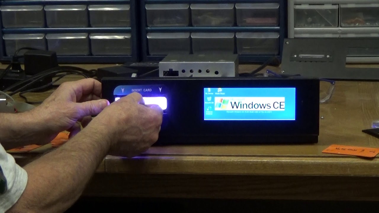 DEMO ACSC Card Reader with Lightring Red Green Blue Levels - YouTube
