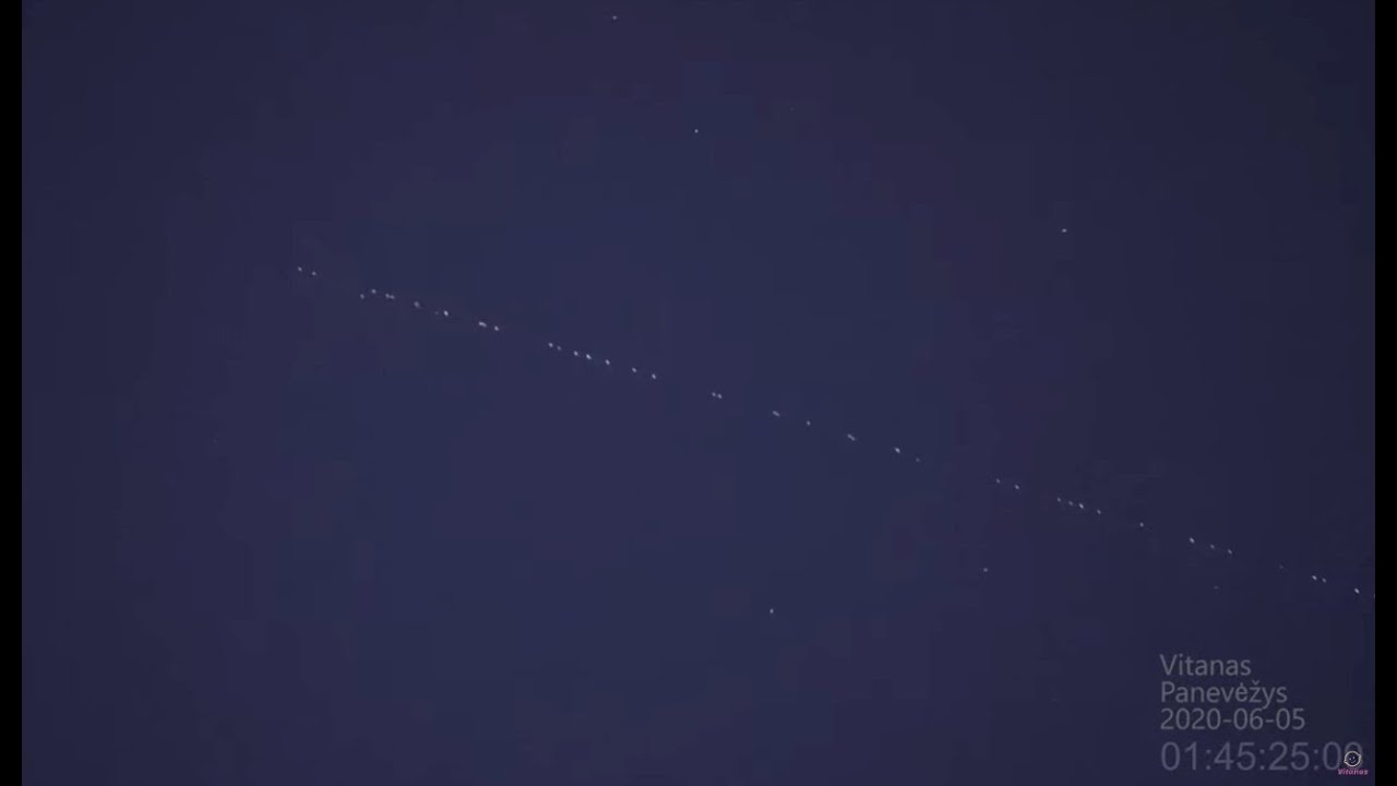 Starlink - SpaceX Train - 8 Part - 06.06 .2020 ( BIG LIGHT FLARES ...