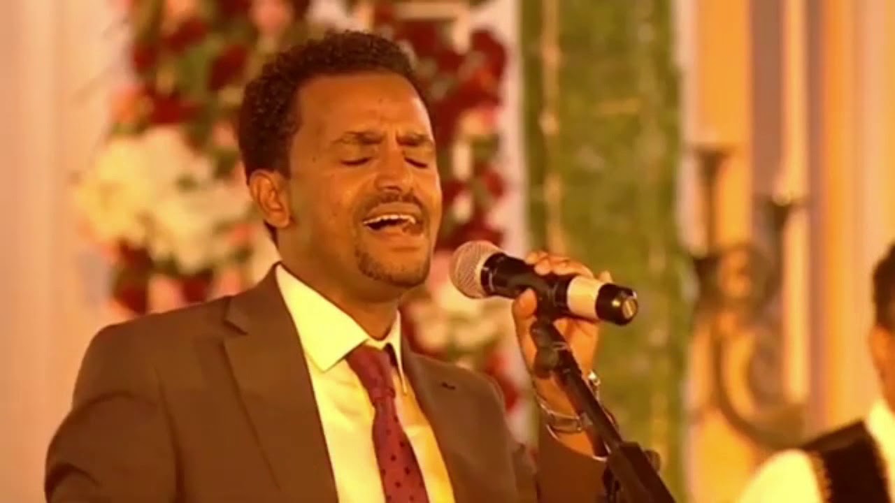 Abinet girma on stage - YouTube