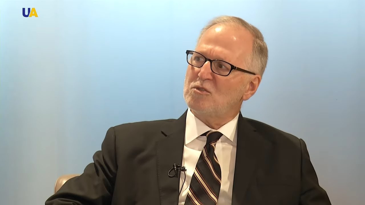 Interview in Kyiv with Robert Koopman, Chief Economist of the WTO - YouTube