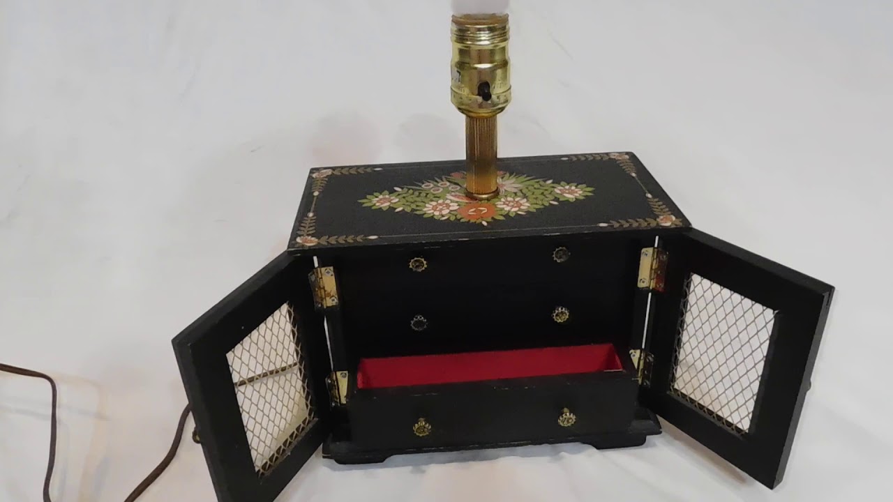 Vintage Jewelry/Music Box/ Lamp - YouTube