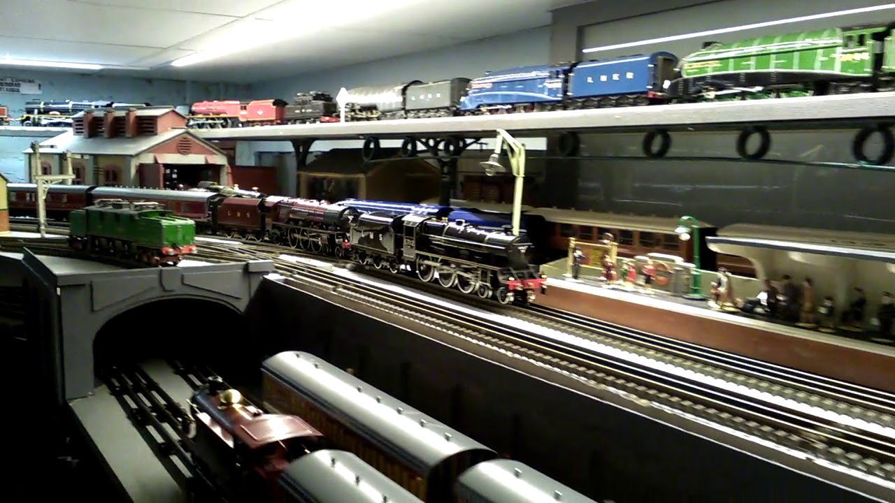 ACE trains Jubilee and Dutchess double headed. 14th April 2018. - YouTube