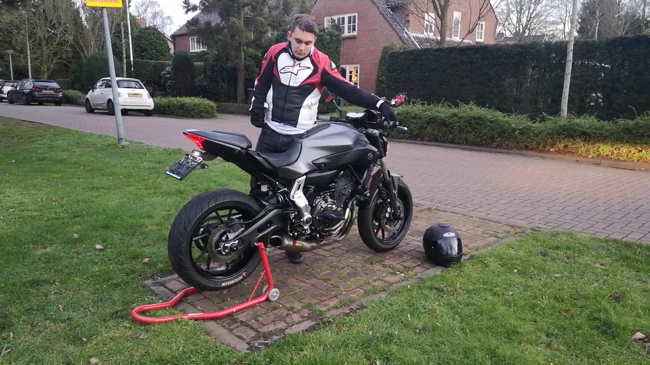 yamaha mt07 akrapovic exhaust full system sound! - YouTube