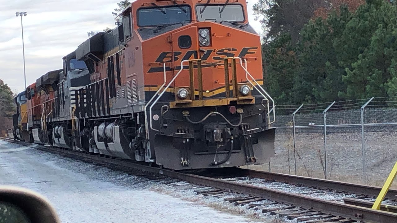 When is the NS train going to be coming? Read the description. Enjoy ...