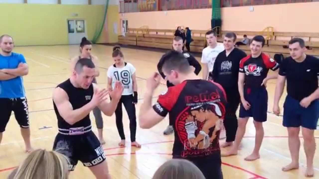 Marcin Parcheta w Rewalu 5 - Nak Muay Rewal - YouTube