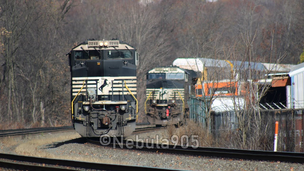 NS Manifest Followed By A Helper Set On The Same Track!! 11-2-2022 ...