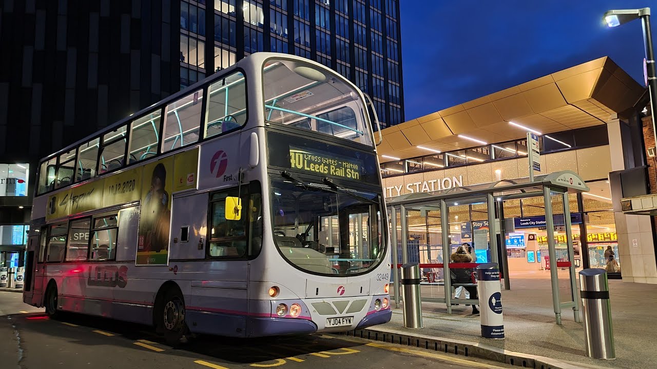 🚍Walkaround First Leeds 32449 - YouTube