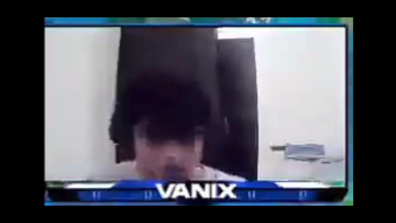 Vanix headbanging for 10 seconds - YouTube