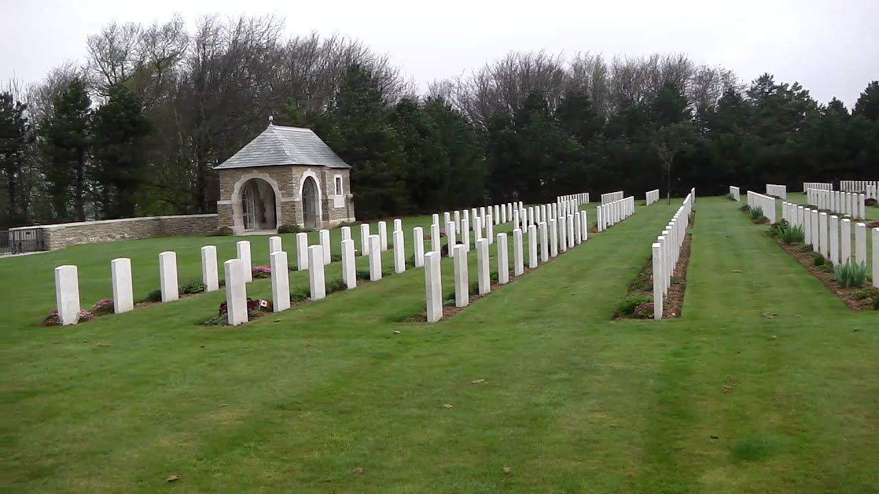 Calais Canadian War Cemetery, France - YouTube