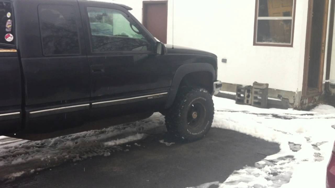 98 gmc 1500 6.5 turbo diesel on 33s just a quick fool around haha - YouTube