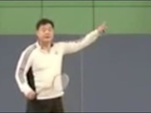 Badminton-Backhand Clear Skill (13) How to make step to add more power ...