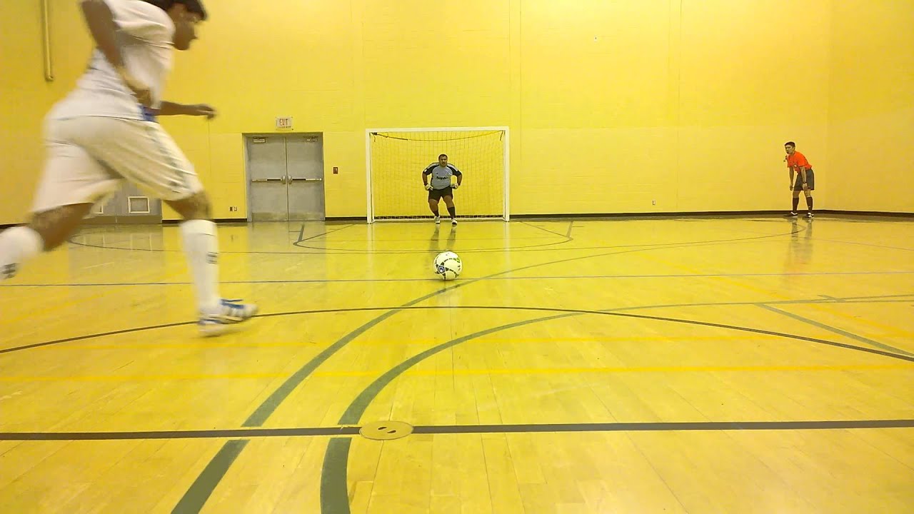 10m Mark Futsal Free Kick w/o Wall - YouTube