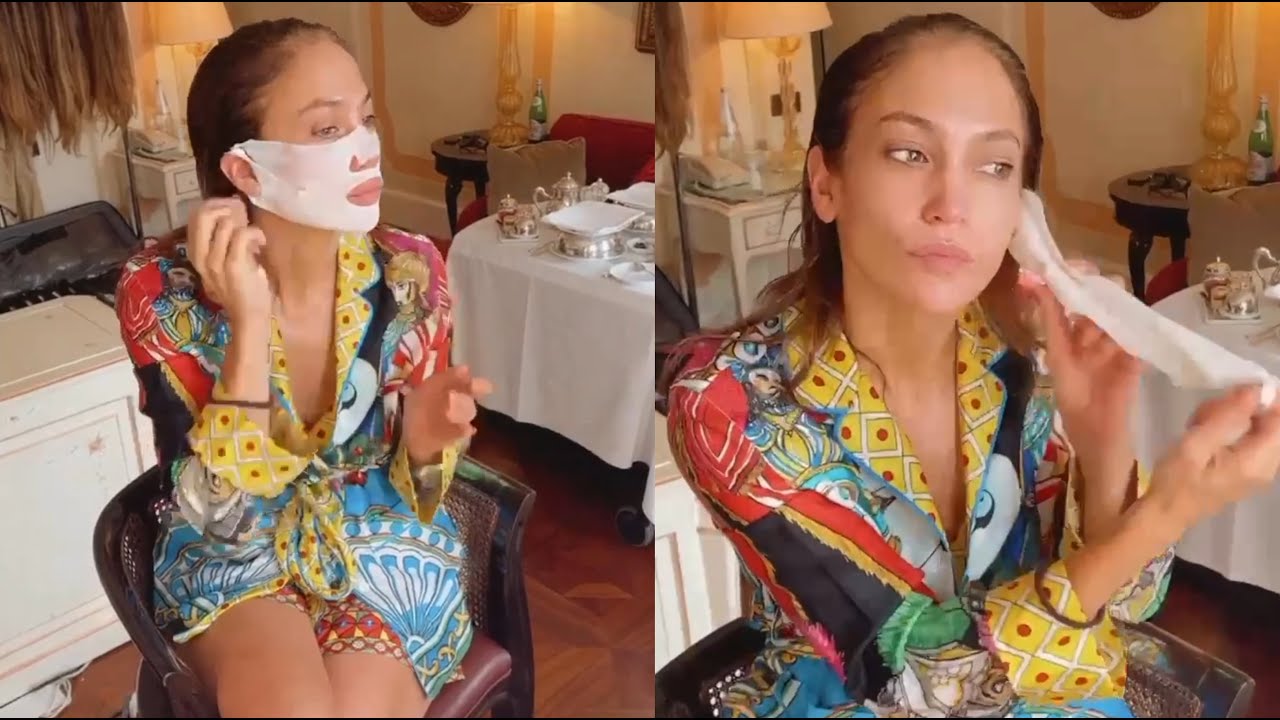 Jennifer Lopez Uses Her Face Mask & Shows Her Clean Skin - YouTube