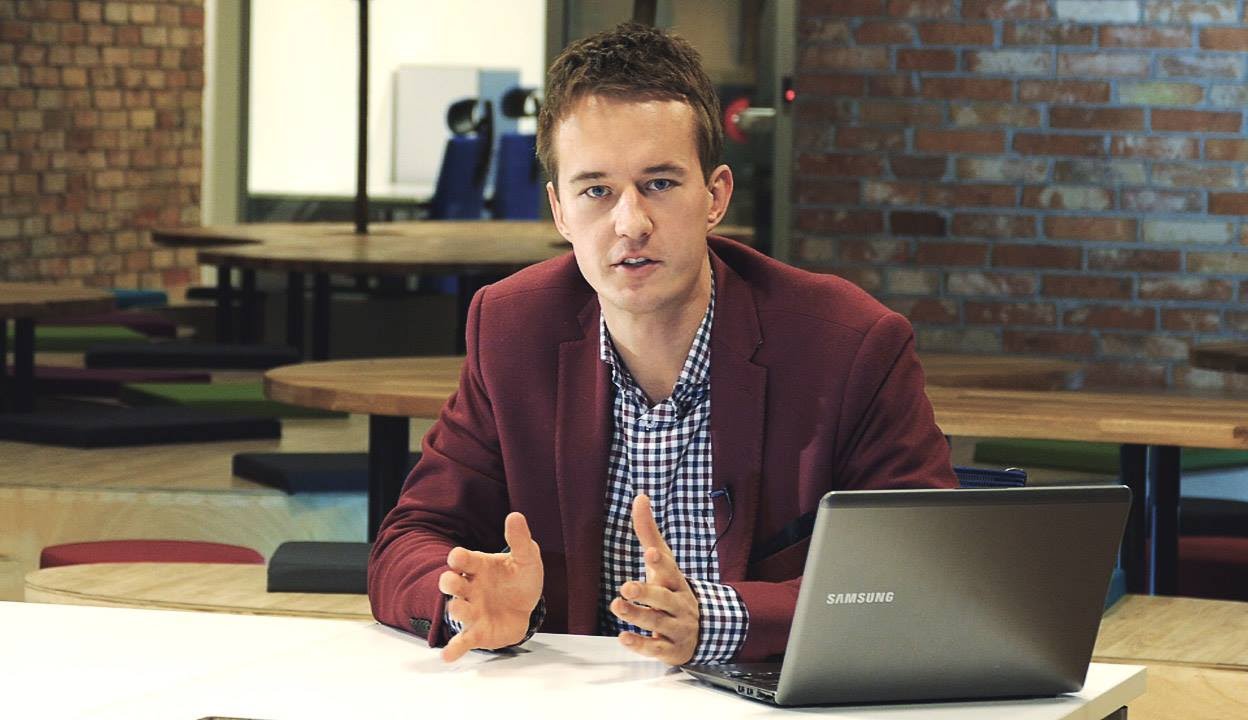 6/6: O szkoleniu Facebook PRO, Social Media Now (Piotr Chmielewski) - YouTube