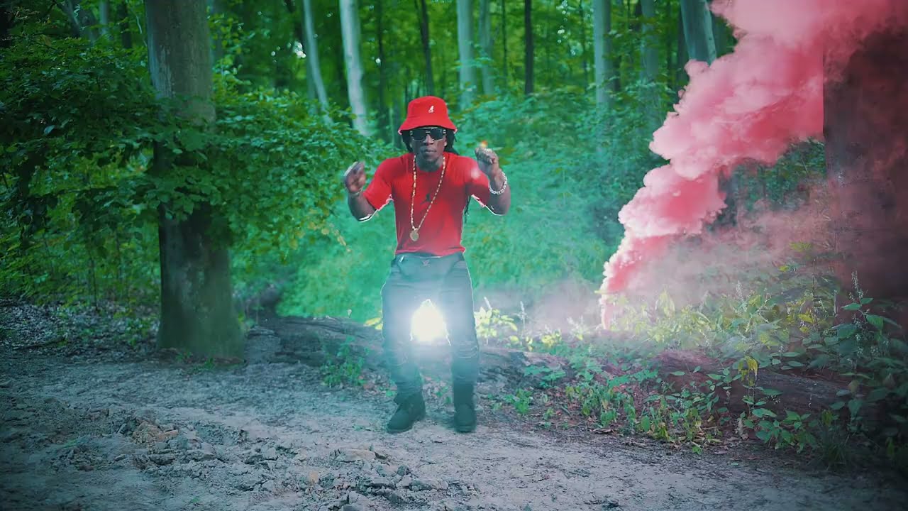 king koyeba - Raak me niet aan (Official Video ) - YouTube