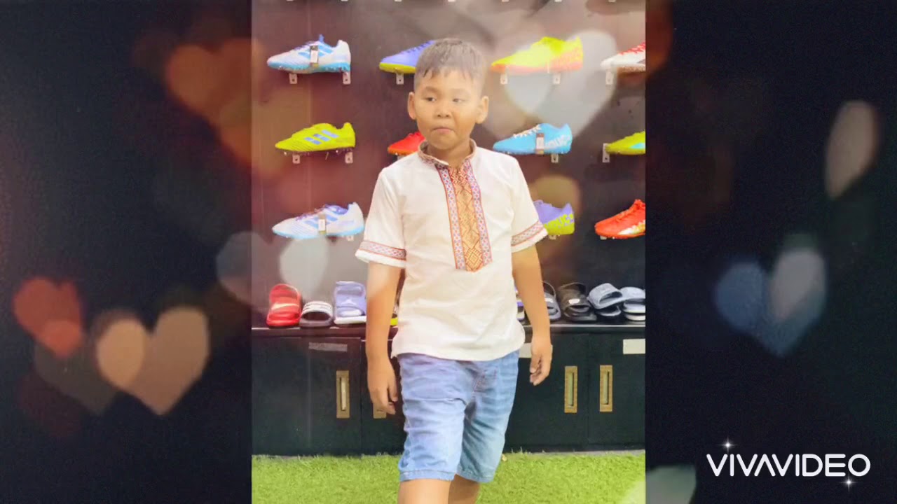 Model kids - YouTube