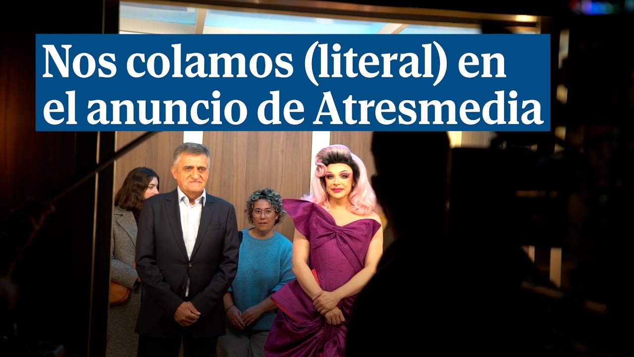 Nos colamos (literal) en el anuncio navideño con todas las estrellas de ...