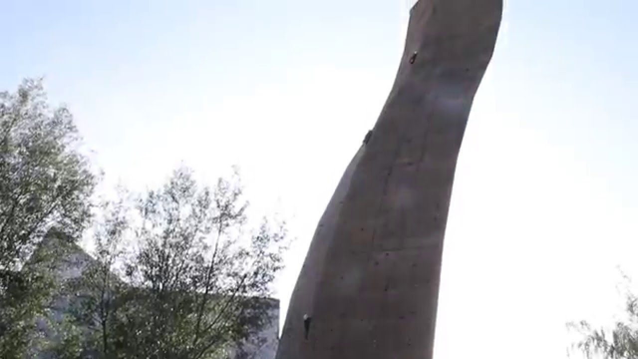 climbing up excalibur bjoeks climbing center - YouTube