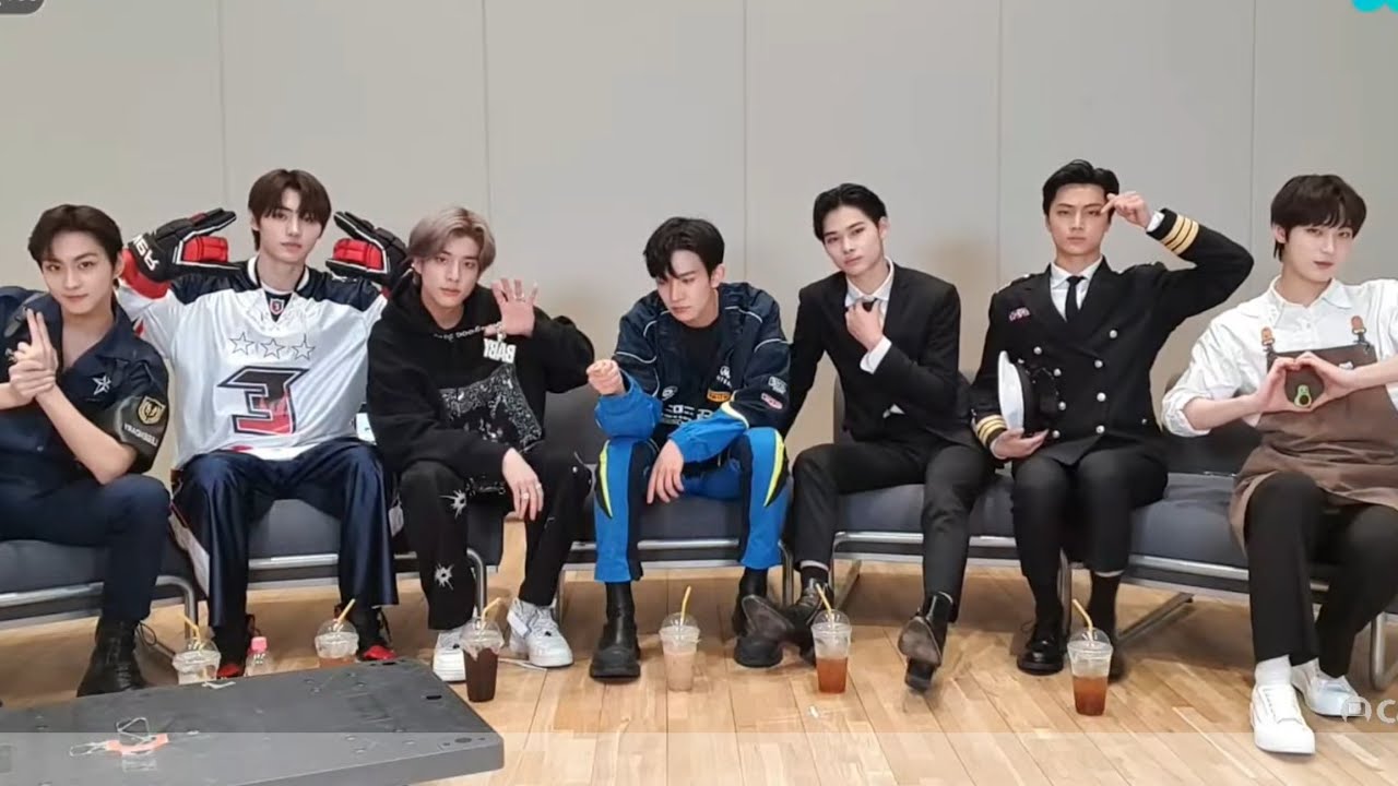 #Enhypen FUll - WEVERSE LIVE On 20220731 - YouTube