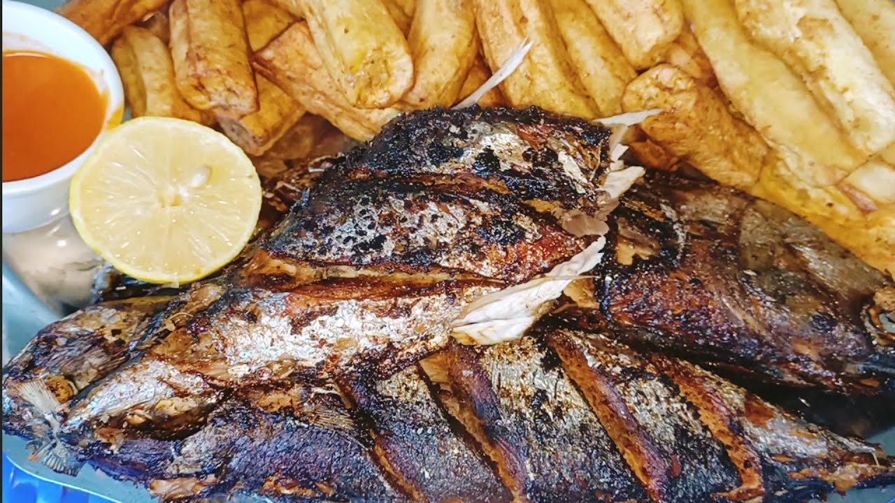 POISSON BRAISÉ À LA POÊLE AVEC DES BANANES FRIT recette comorienne # ...
