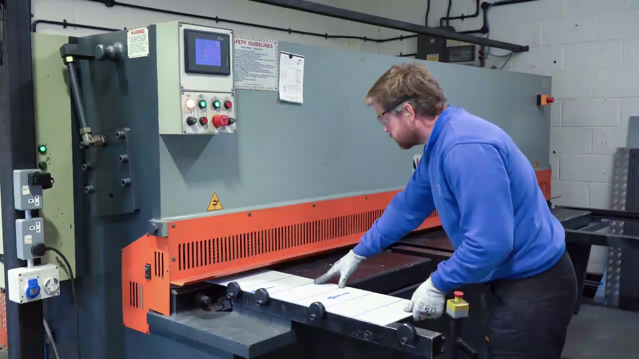 CNC Guillotining - a demonstration by Padgate Fabrications - YouTube