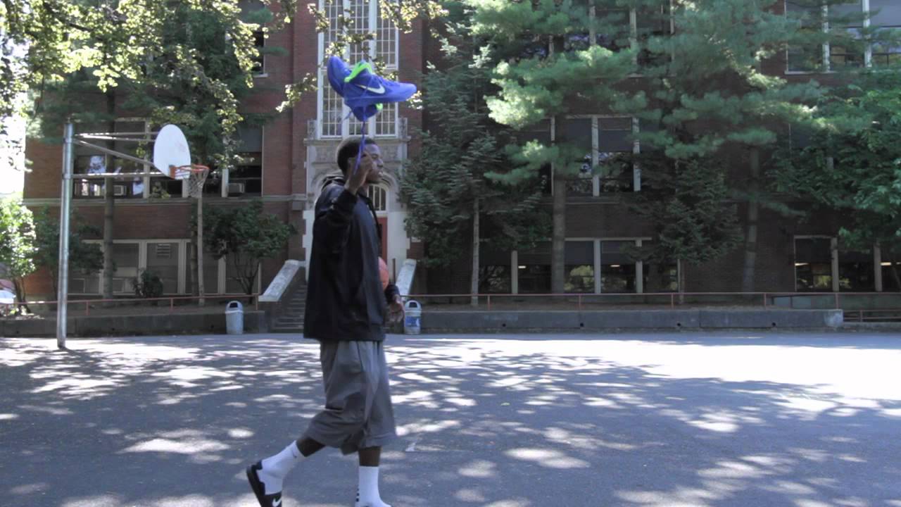 Hyperdunk_AntiGravity Terrell wallace - YouTube